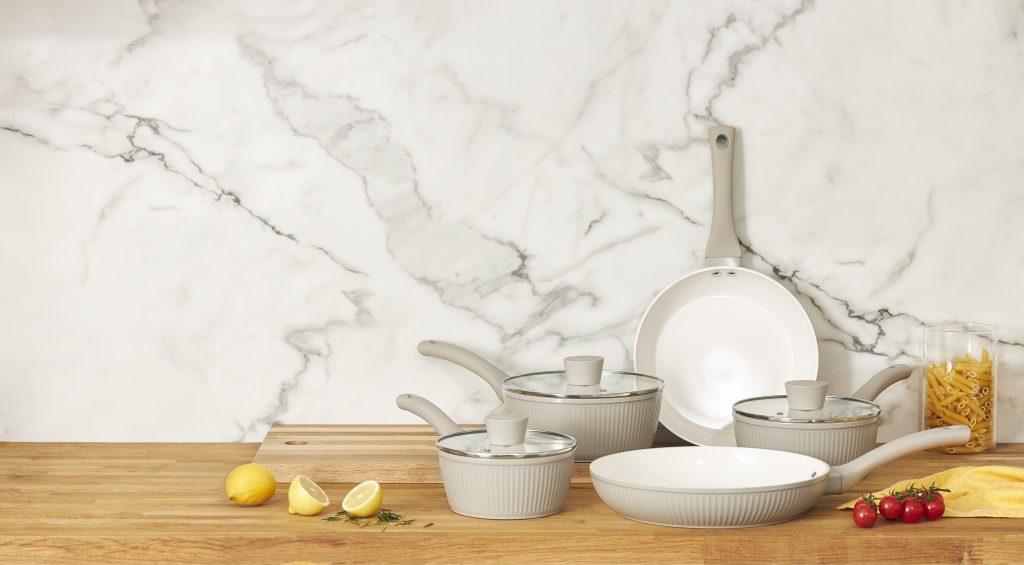 Timeless Elegance – Haden Ribbed 5-Piece Pan Set - Housewares